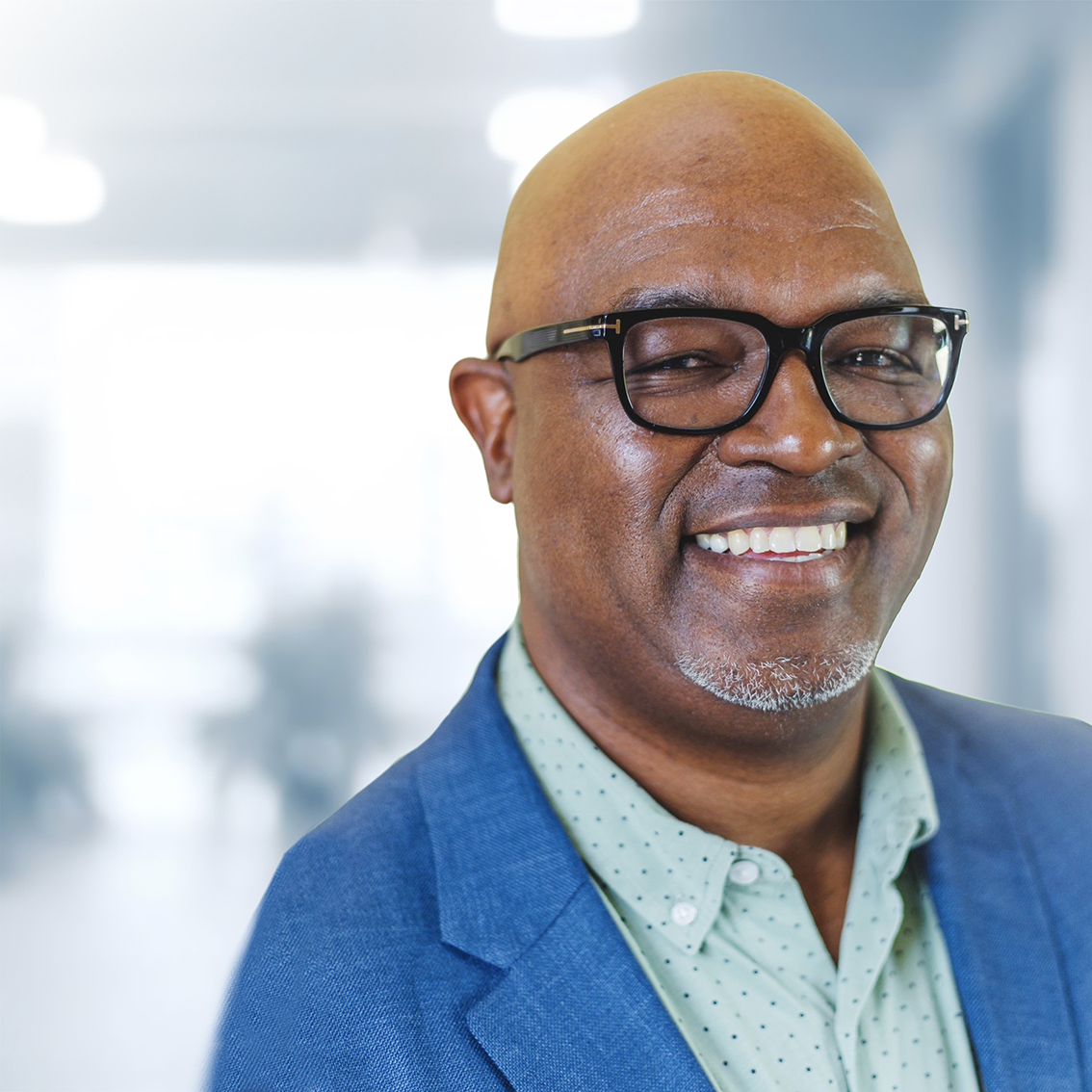 Israel Bacon - Eliquent